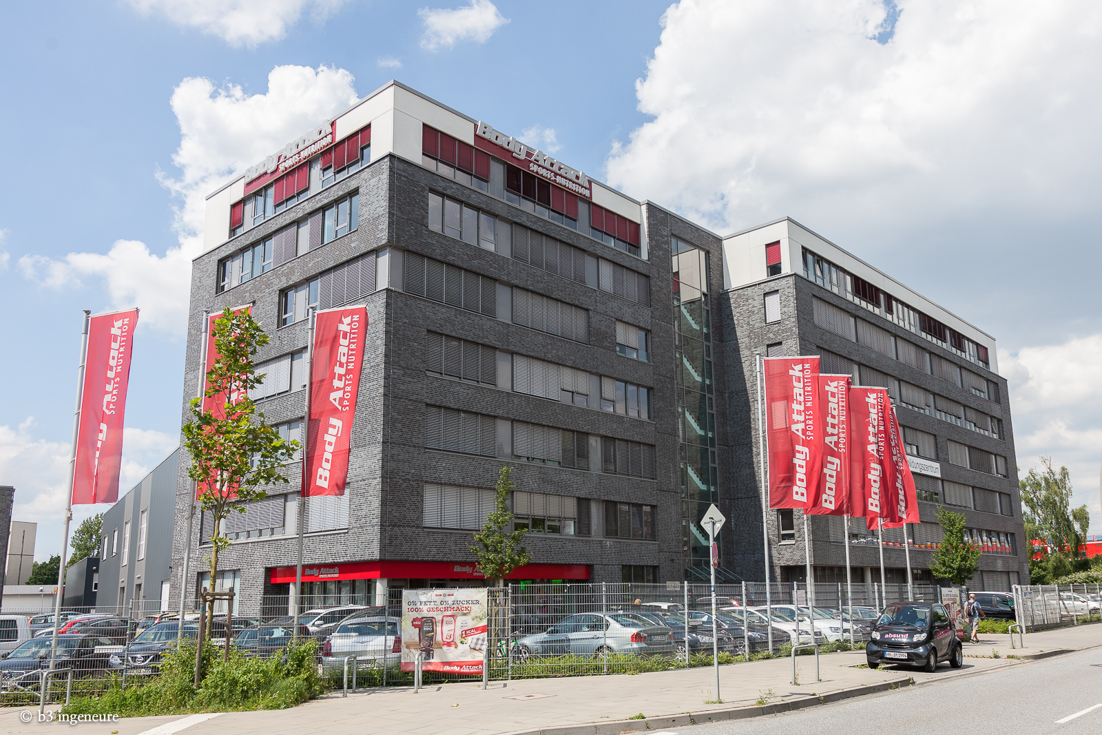 Schnackenburgallee 43 22525 Hamburg